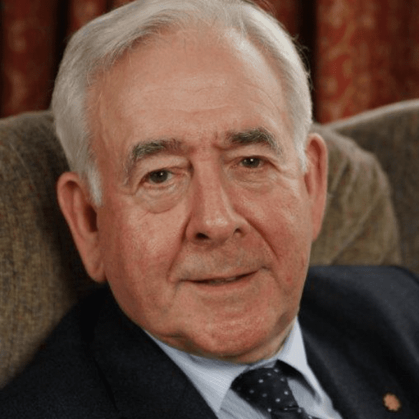 Dafydd Wigley in conversation with Ffion Hague at Neuadd Goffa ...
